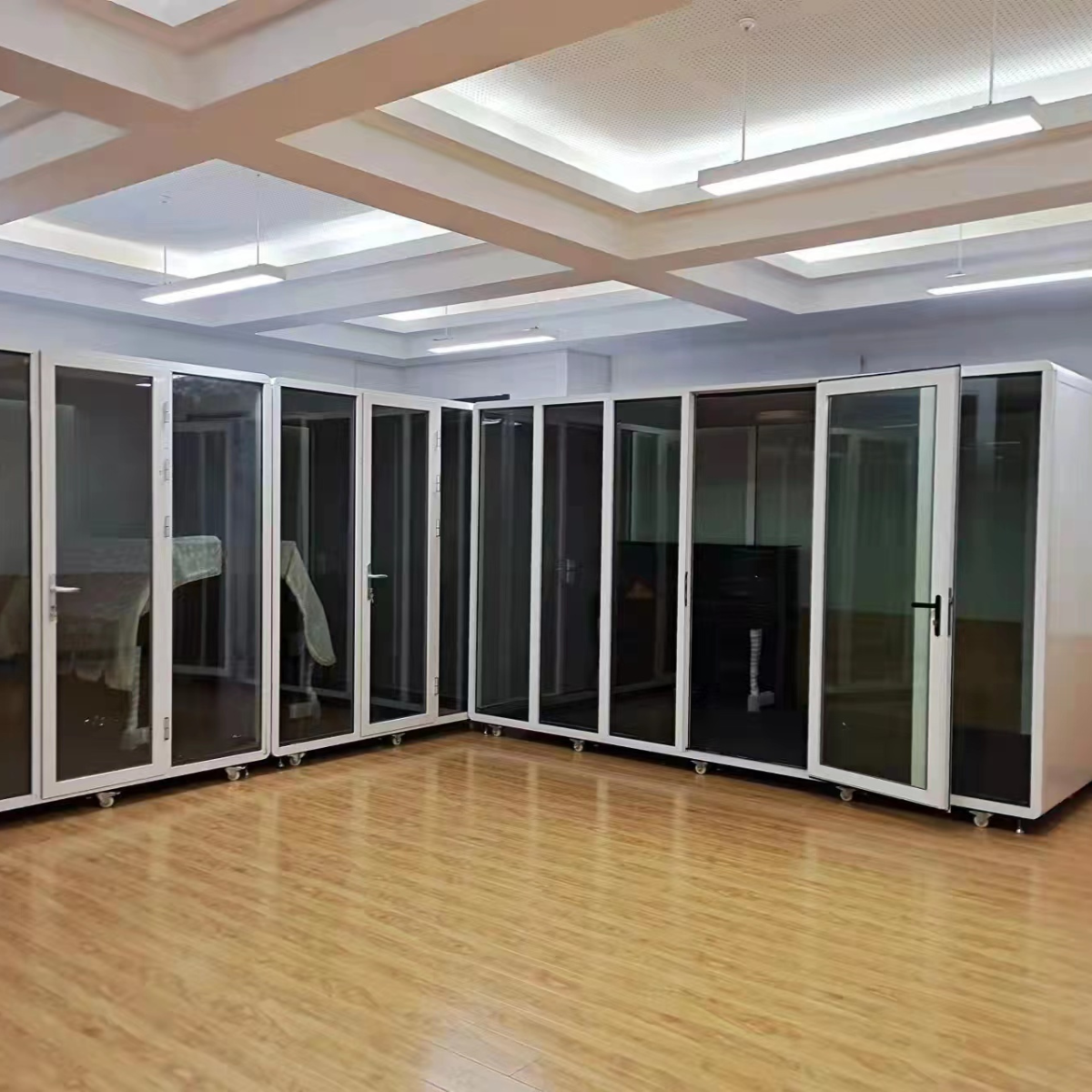 ENA soundproof cabin (mobile soundproof room) Hong Kong family room ...